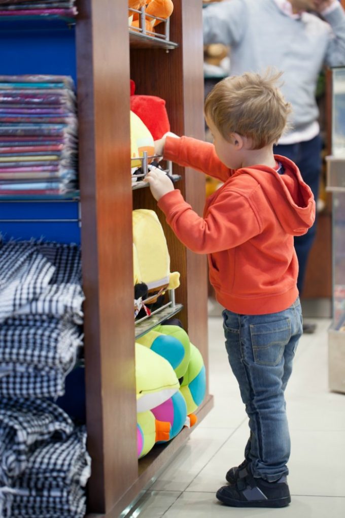 How to Run Errands with a Toddler and Stay Sane