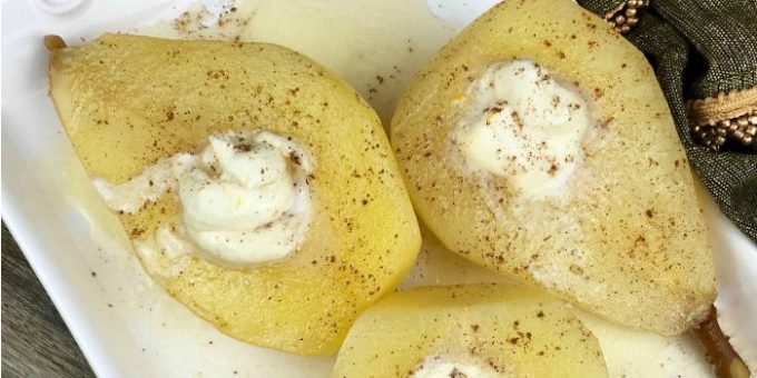 Poached Pear Recipe with Honey Mascarpone Cream