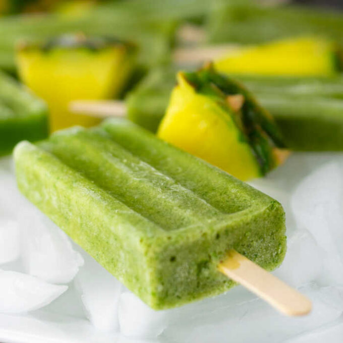 Green Popsicles for Kids "Slimesicles" - Mommy Evolution