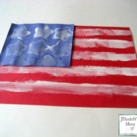 American Flag Crafts for Kids - Mommy Evolution