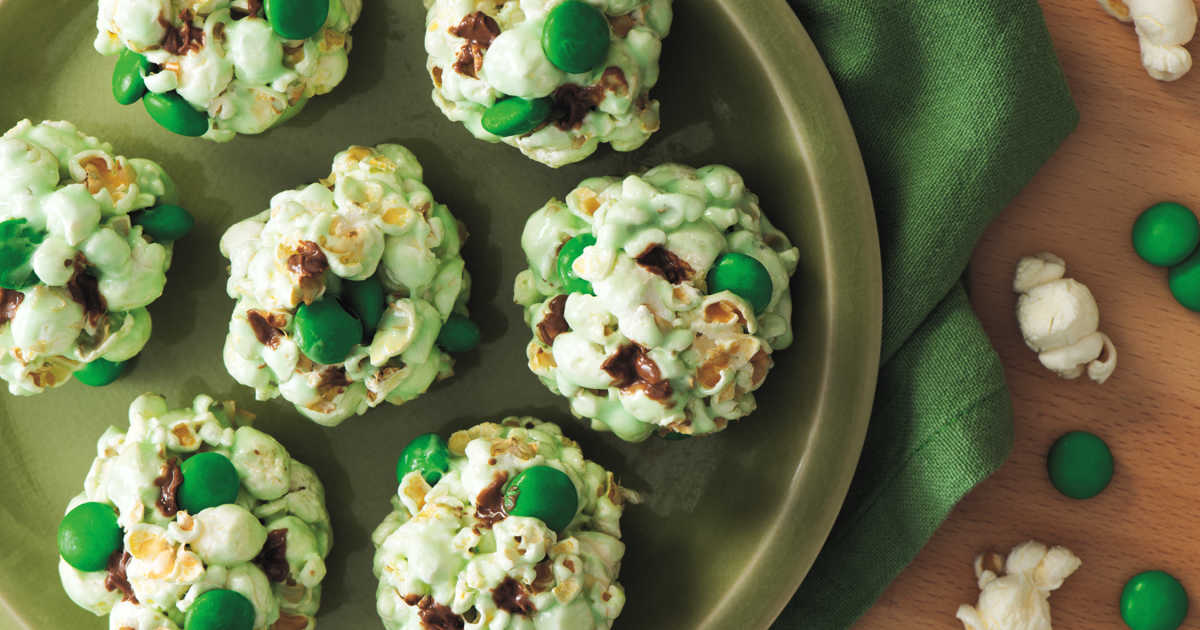 Chocolate Mint Popcorn - Mommy Evolution