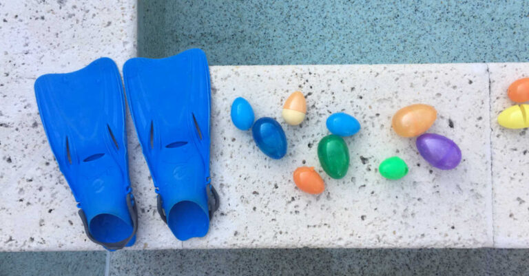 Fun Easter Egg Hunt - Pool Diving - Mommy Evolution