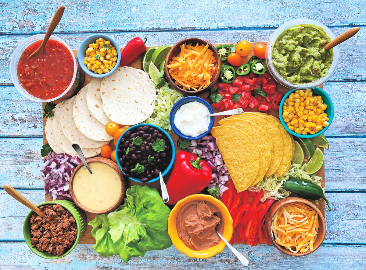 How to Make Your Own Taco Bar for a Party (With Video) - Mommy Evolution